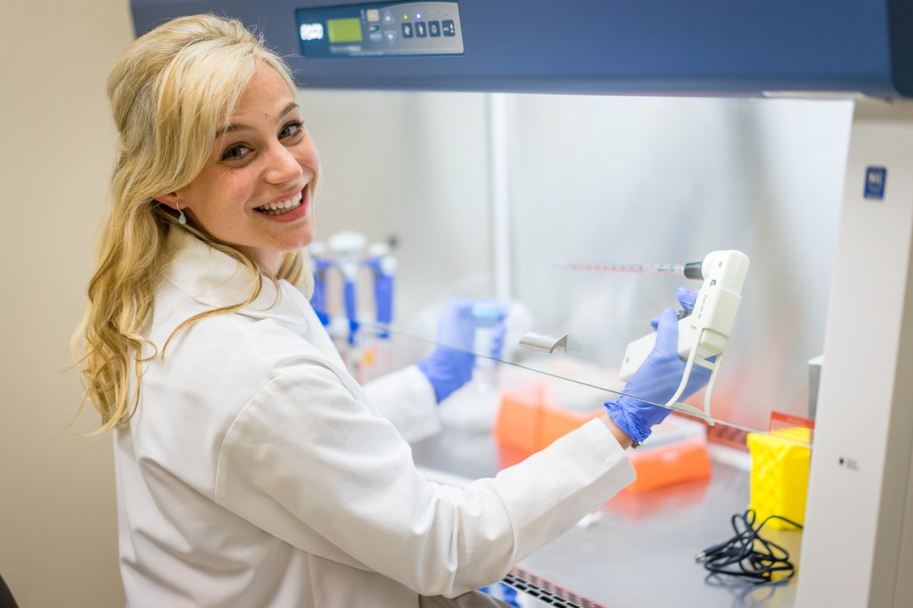 UCI Doctoral Graduate publishes in Journal of Neuroscience - Charlie ...