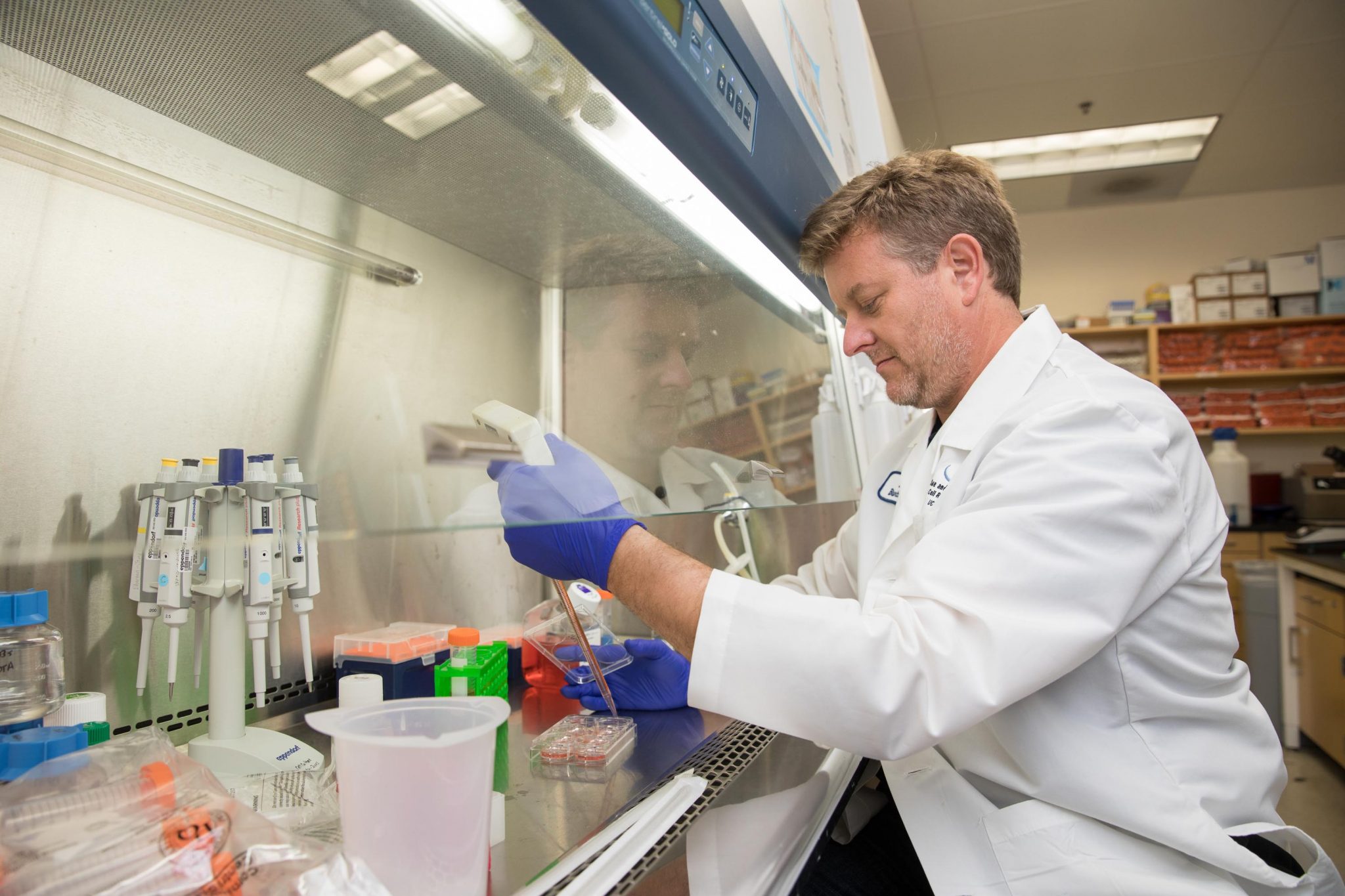 UC Irvine Charlie Dunlop School of Biological Sciences research programs