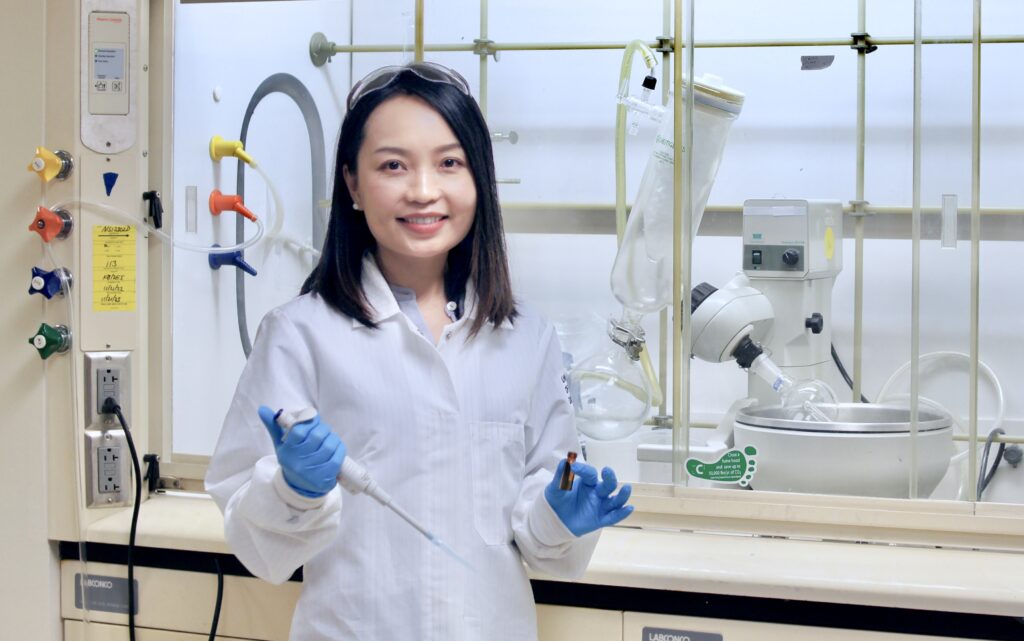 Xiaoyu Shi Receives Award from Chan Zuckerberg Initiative - Charlie Dunlop School of Biological ...